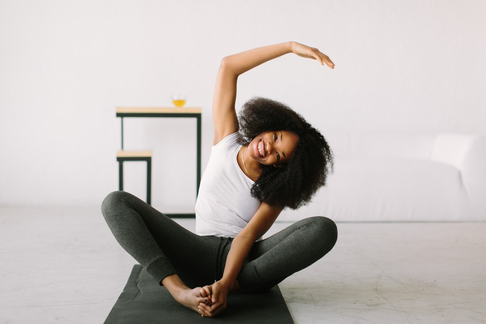 The Yoga Bible: A Beginners Guide - The Lightworker